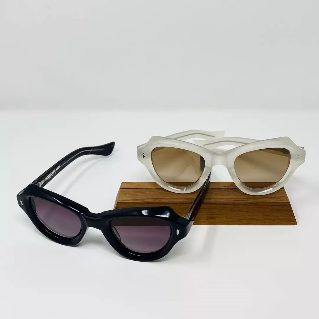 Oculus Eyecare Offers Personalized Styling Appointments for Glasses Fr